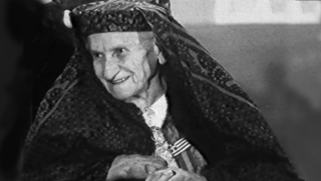 Δέσποινα Αχλαδιώτη, η Κυρά της Ρω - 13 Μαΐου 1982 - ertnews.gr