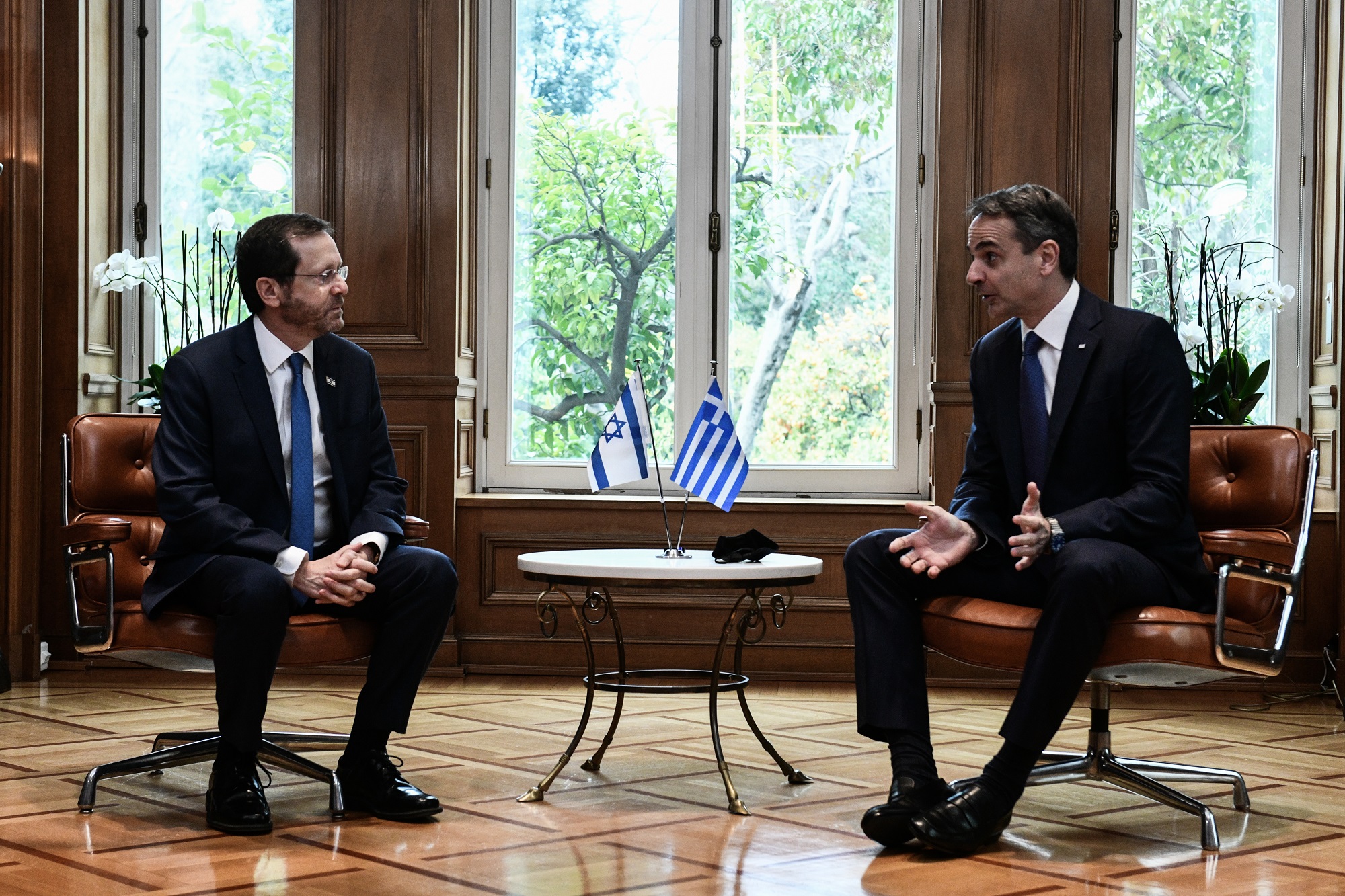 Μητσοτάκης: Να απομακρυνθούν άμεσα τα ρωσικά στρατεύματα από την ...