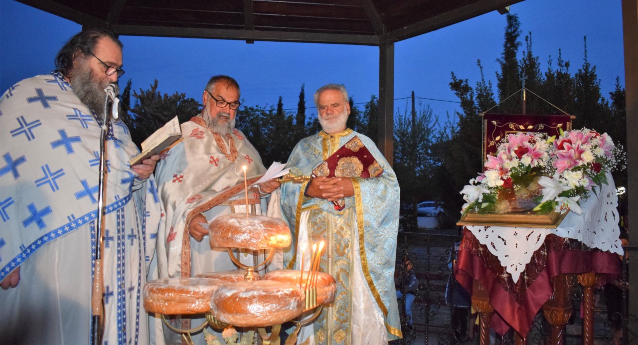 Μεθεόρτιος Εσπερινός στον Ιερό Ναό της Ζωοδόχου Πηγής στη Μέλισσα ...