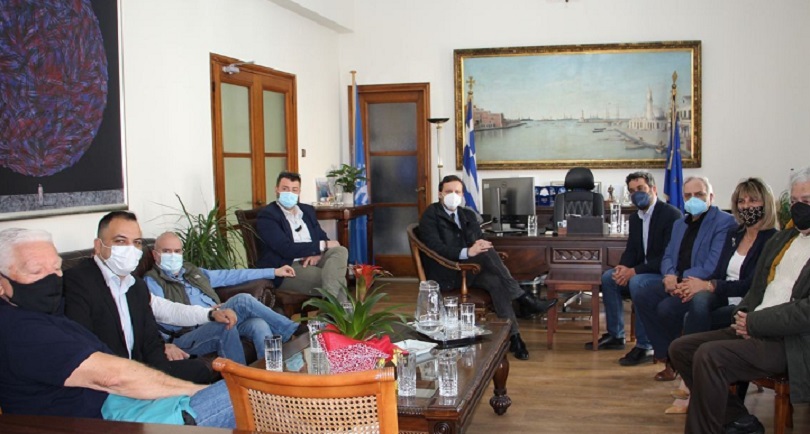 Στον Δήμαρχο Χανίων ο Βουλευτής του ΚΙΝΑΛ Α. Πάνας - ertnews.gr