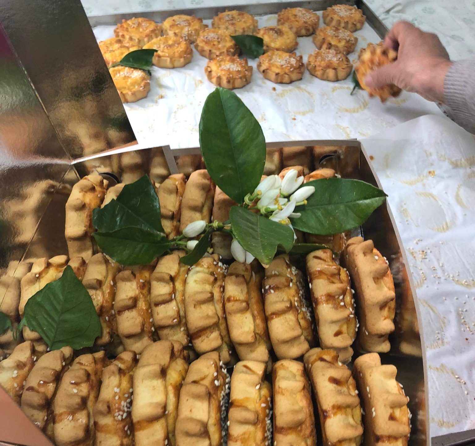 Καλιτσούνια: Τα πασχαλινά γλυκά της Κρήτης - ertnews.gr