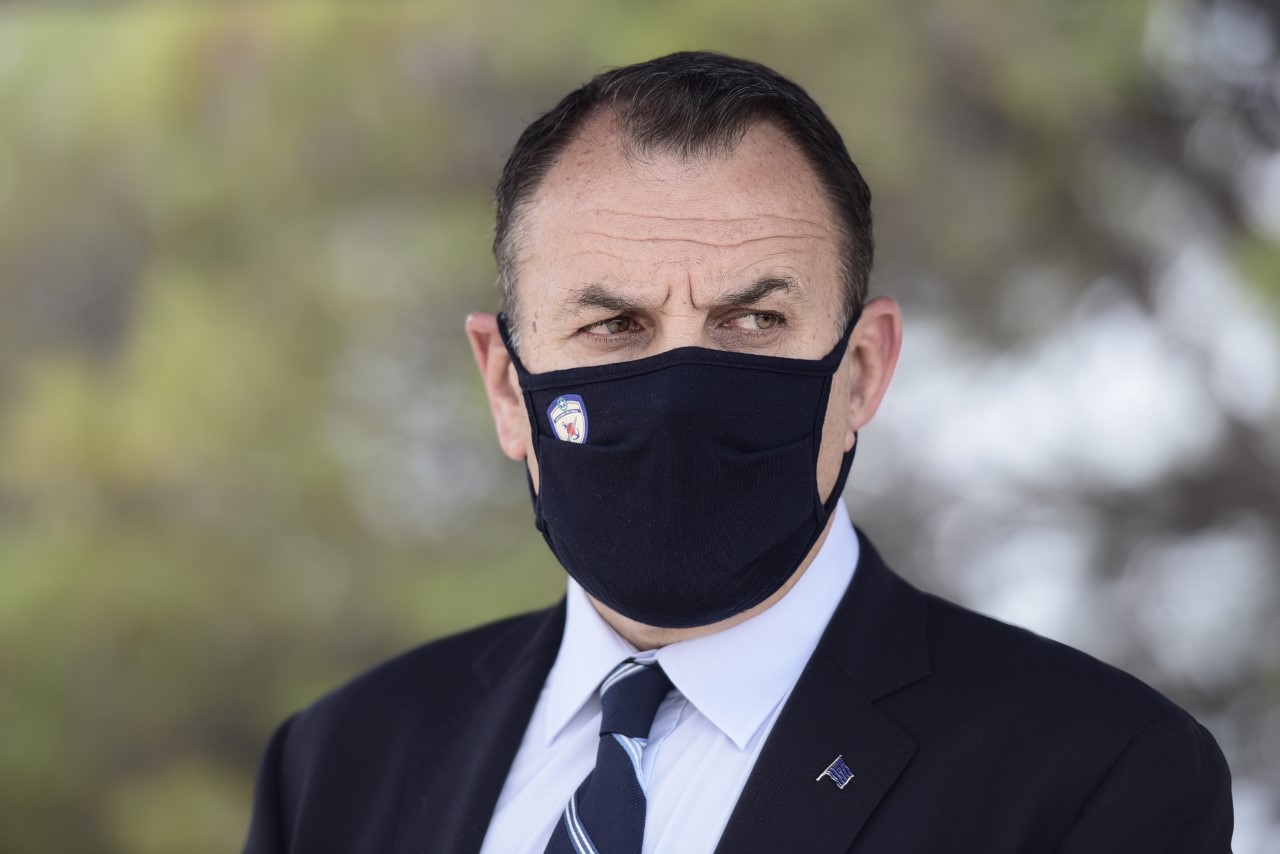 Θετικός στον κορονοϊό ο υπουργός Εθνικής Άμυνας Νίκος Παναγιωτόπουλος ...