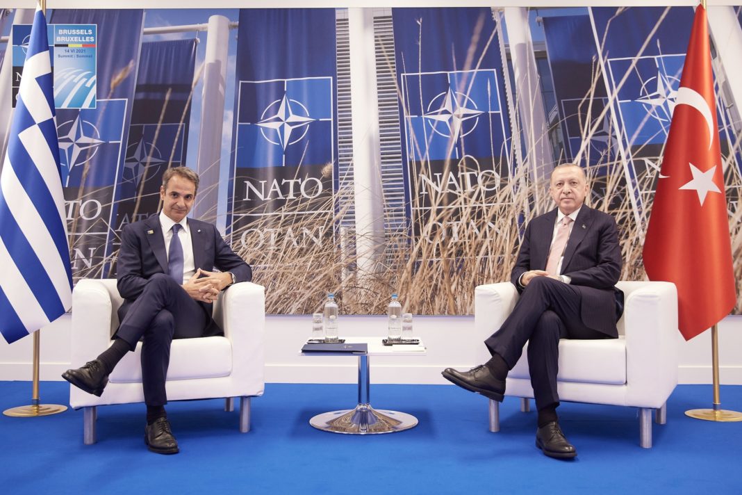 Ελληνοτουρκικές σχέσεις: Η Αθήνα «αντεπιτίθεται» διπλωματικά - Αναλυτές ...
