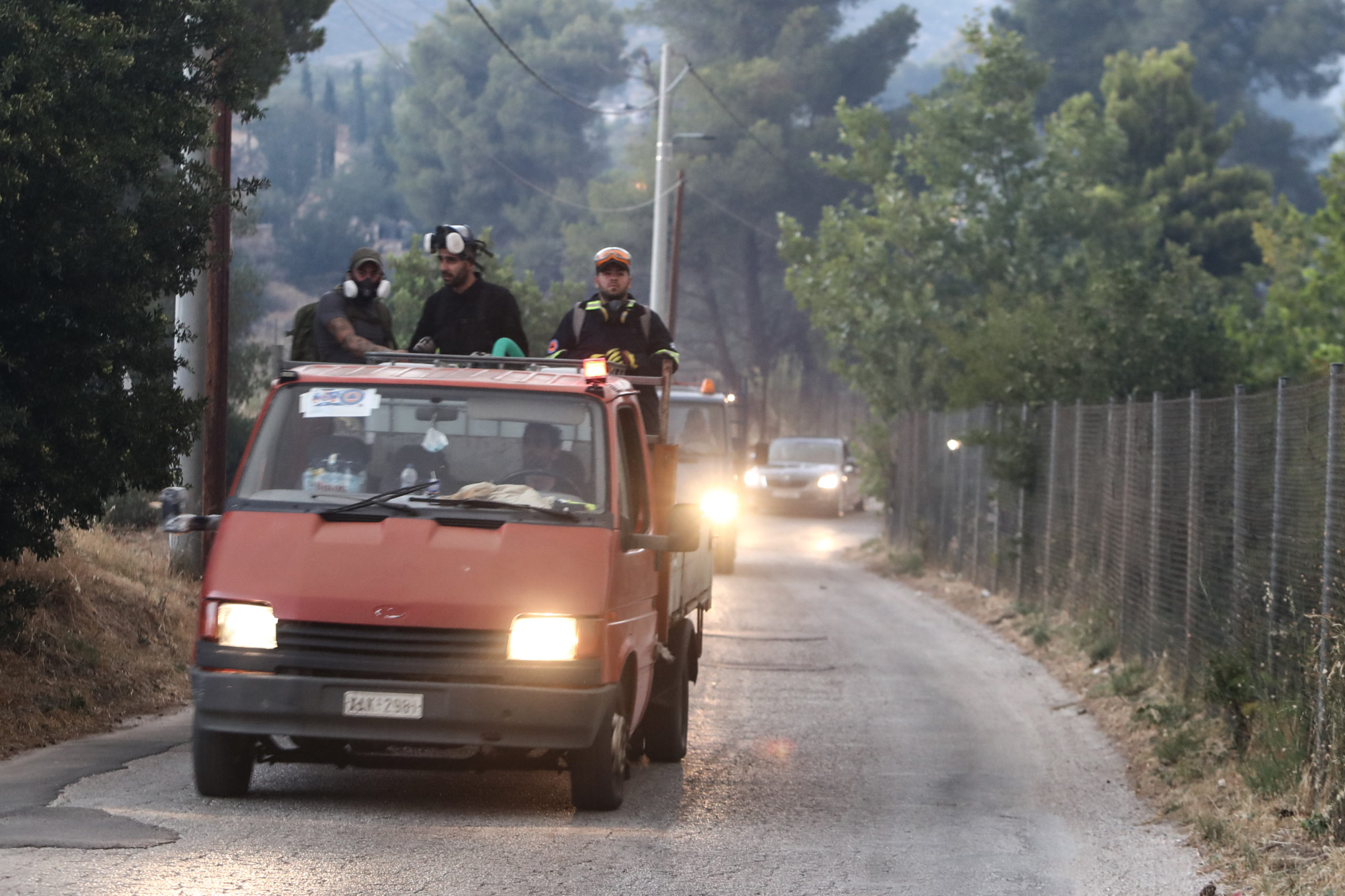 Αλλαγές στα δρομολόγια των λεωφορείων λόγω της φωτιάς στην Πεντέλη ...