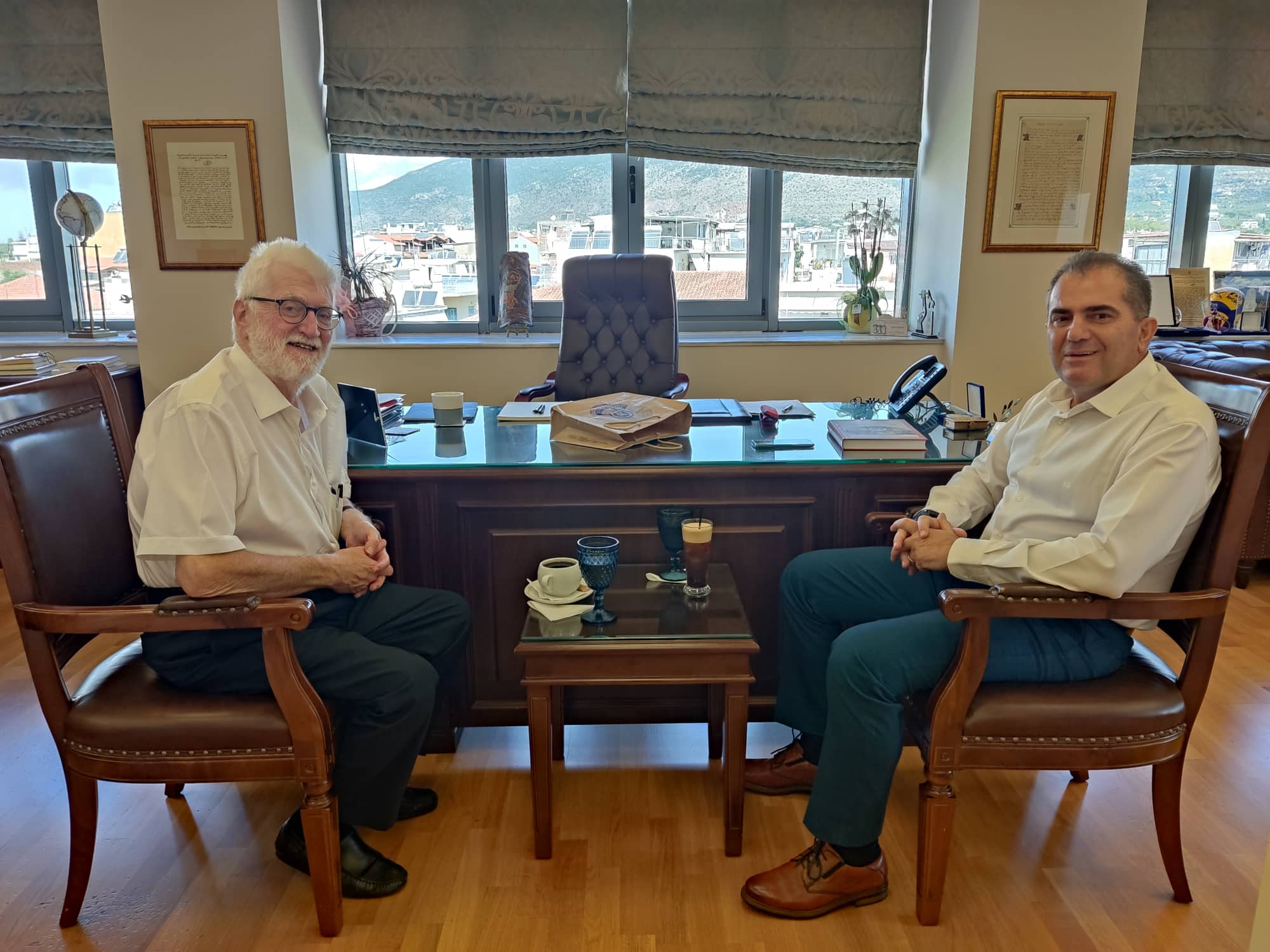 Συνάντηση των Δημάρχων Καλαμάτας και Ιωαννιτών - Η πορεία προς την ...