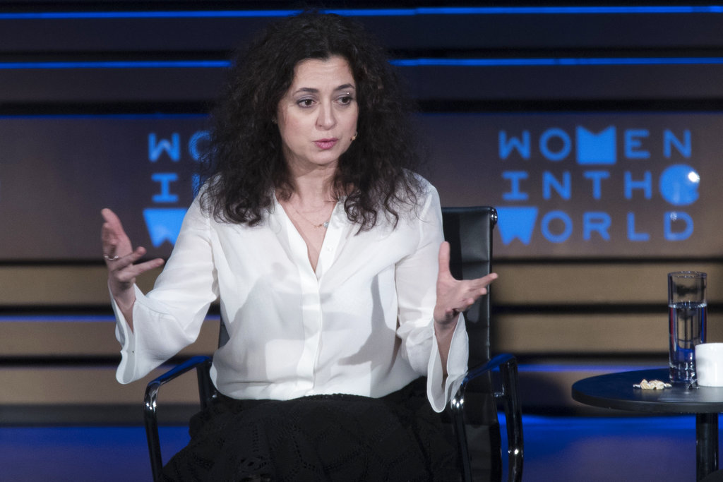 Τουρκάλα συγγραφέας στους New York Times: Το καθεστώς Ερντογάν συνιστά ...
