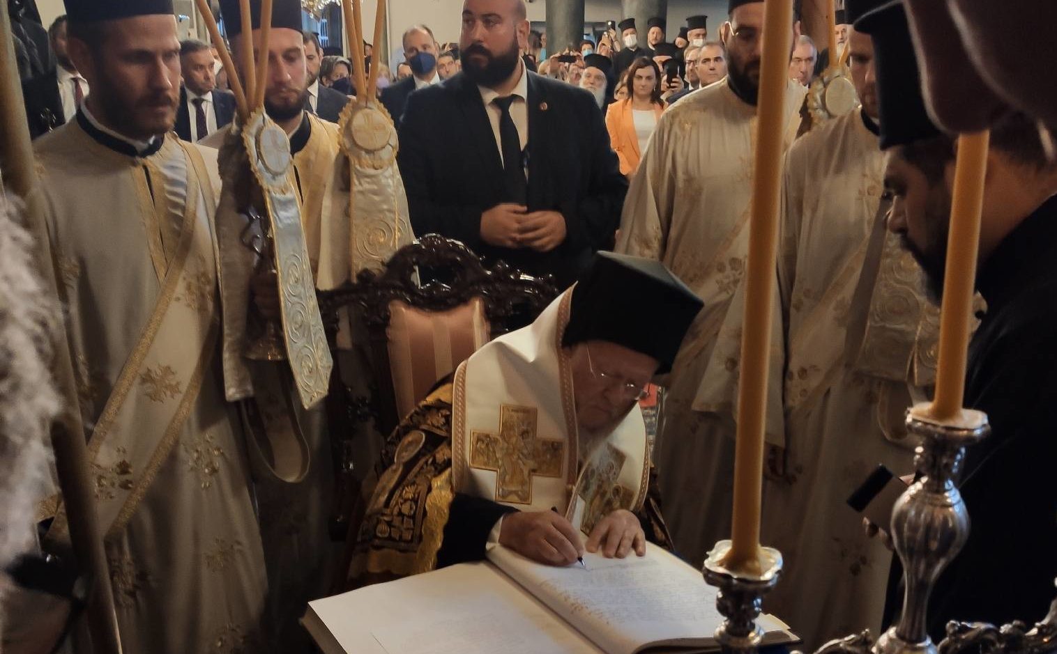 Παρουσία του Μητροπολίτη Μεσσηνίας Χρυσοστόμου η Αγιοκατάταξη του Οσίου ...