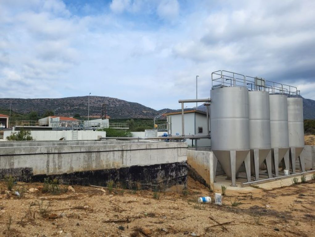 Άρδευση χωραφιών από το νερό του Βιολογικού Καθαρισμού Μολάων - ertnews.gr