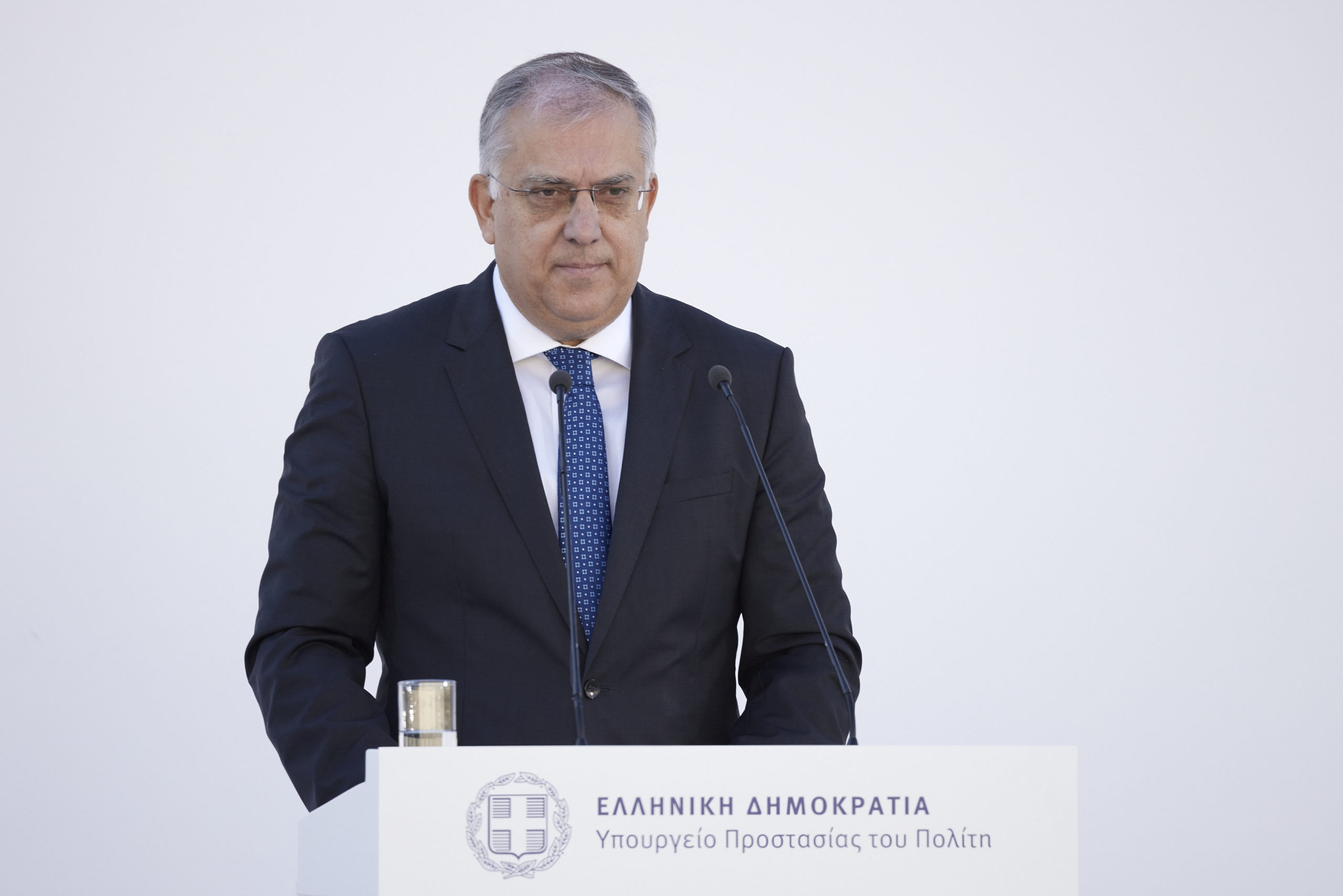 Τ. Θεοδωρικάκος: Βούληση της κυβέρνησης να μπει φραγμός στα φαινόμενα ...