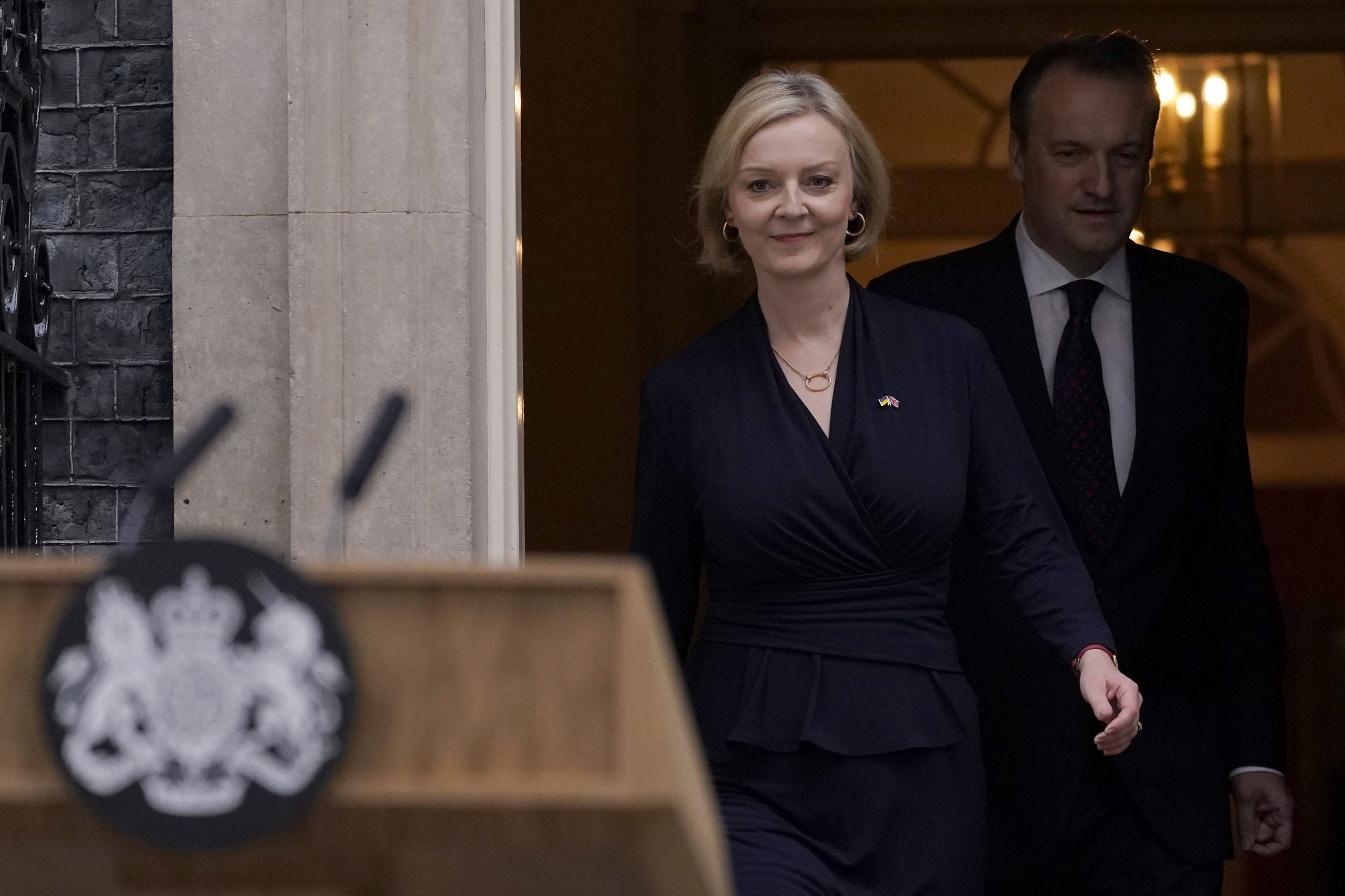Παραίτηση Λιζ Τρας: Οι διεθνείς αντιδράσεις μετά από την ανακοίνωση ...
