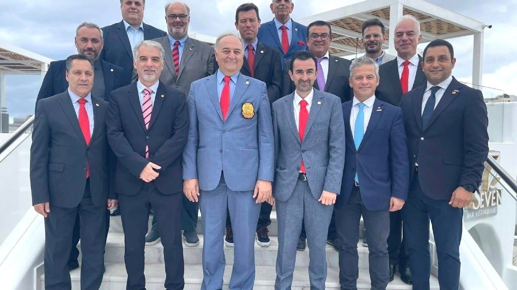 Συνεδρίασε στη Σαντορίνη η ηγεσία της AHEPA Hellas - ertnews.gr