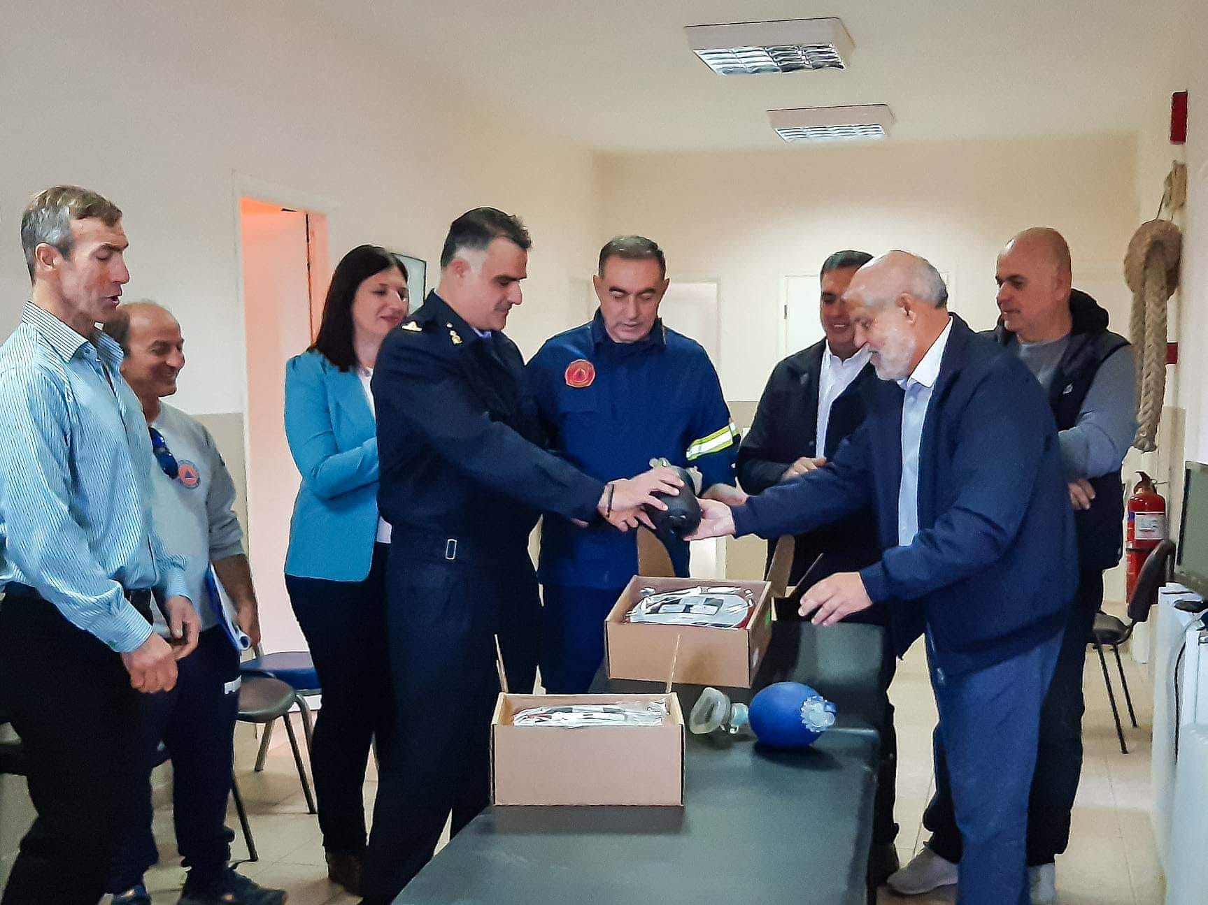 Κέρκυρα: Δώρισε απινιδωτές στην Π.Υ. ο Δήμος Βόρειας Κέρκυρας - ertnews.gr
