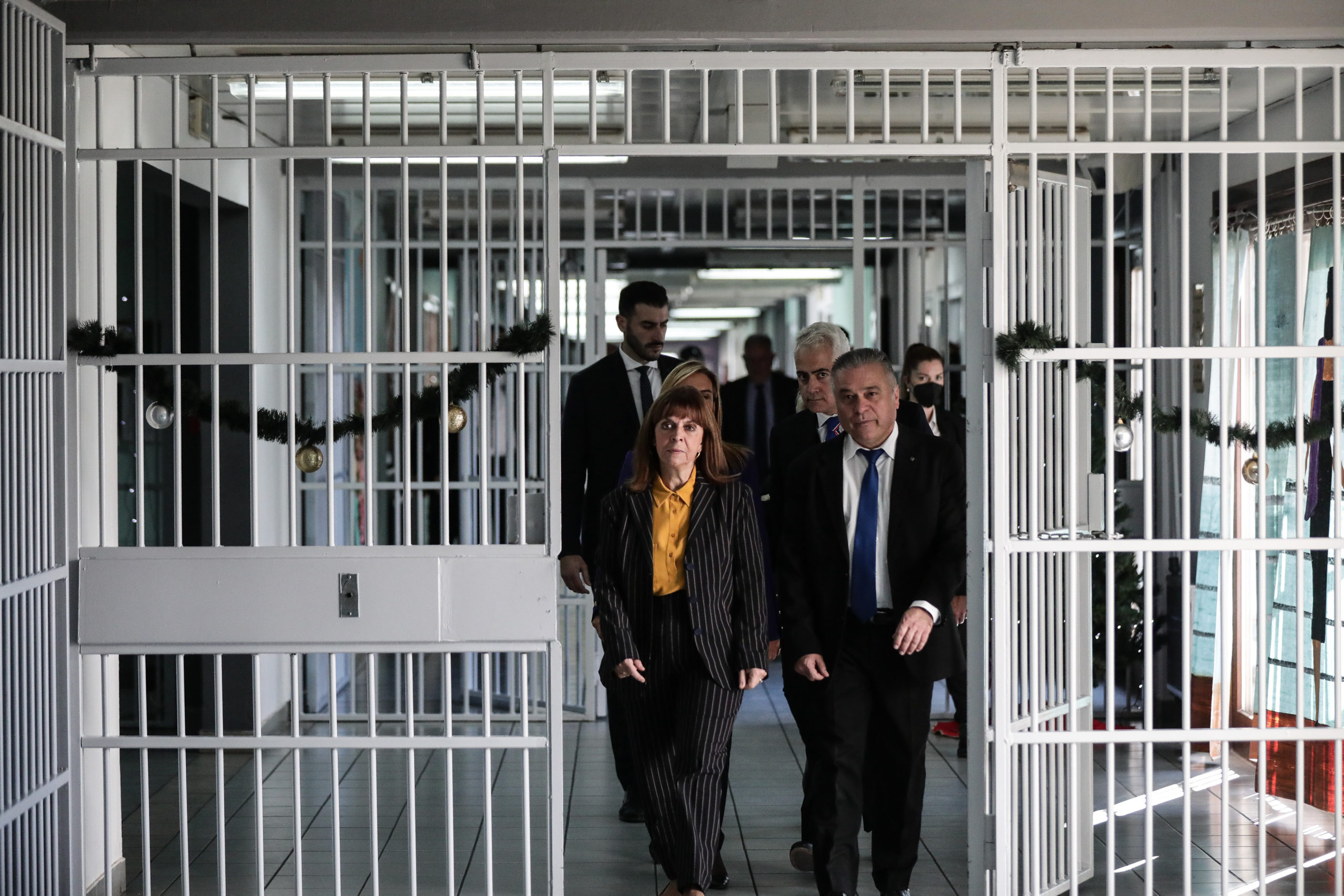 Ξενώνα του «ΚΕΘΕΑ Εν Δράσει» εγκαινίασε στις γυναικείες φυλακές Ελαιώνα ...