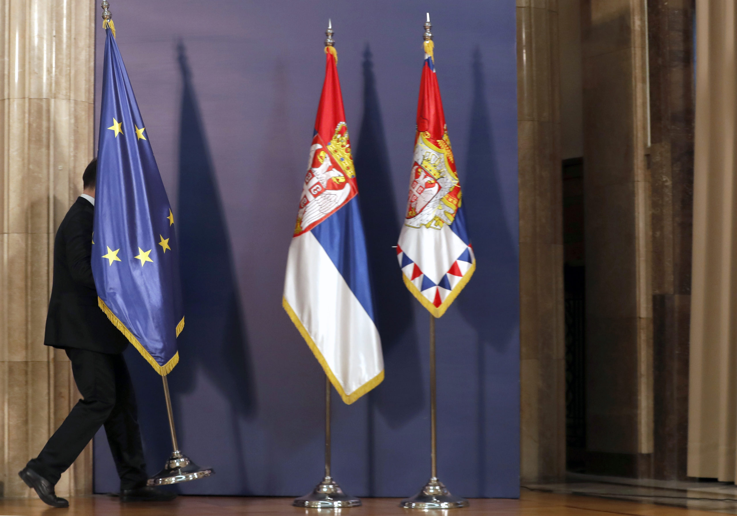 Βερολίνο: Η Σερβία να επιλέξει στρατόπεδο μεταξύ ΕΕ και Ρωσίας