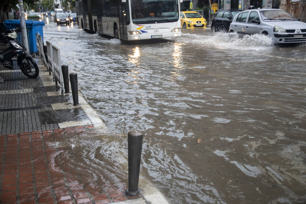 Καιρός: Βροχές και καταιγίδες την Κυριακή 20/11 – Πού θα είναι ισχυρά ...