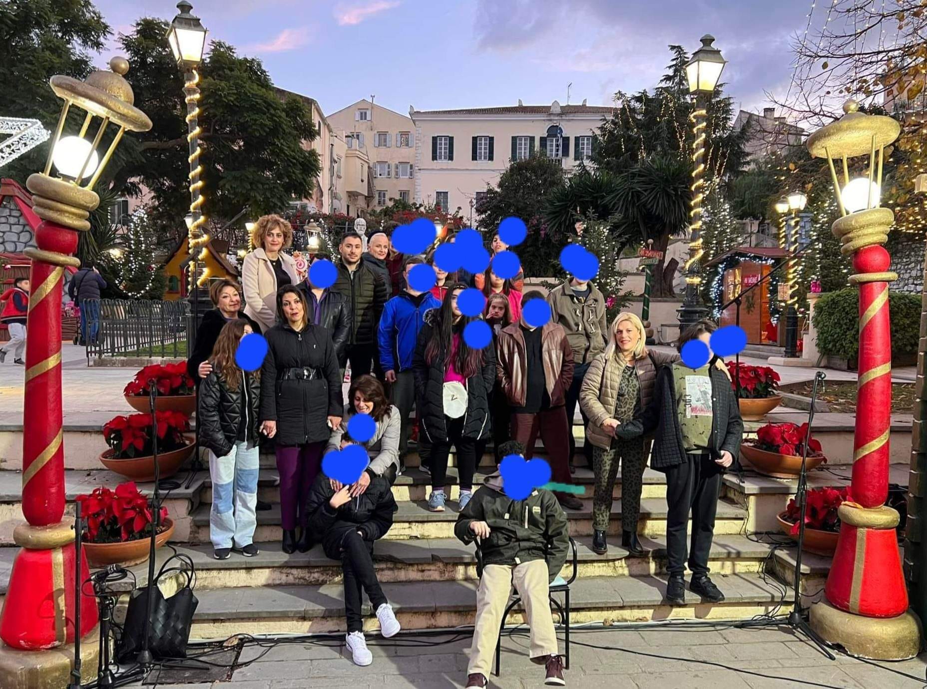 Κέρκυρα: Στο Χριστουγεννιάτικο χωριό τα παιδιά του ΚΔΑΠ - ertnews.gr