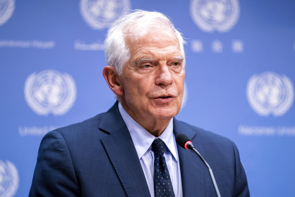Ζ. Μπορέλ: Ο πόλεμος κατά της Ουκρανίας ήταν μία βάρβαρη αφύπνιση για ...
