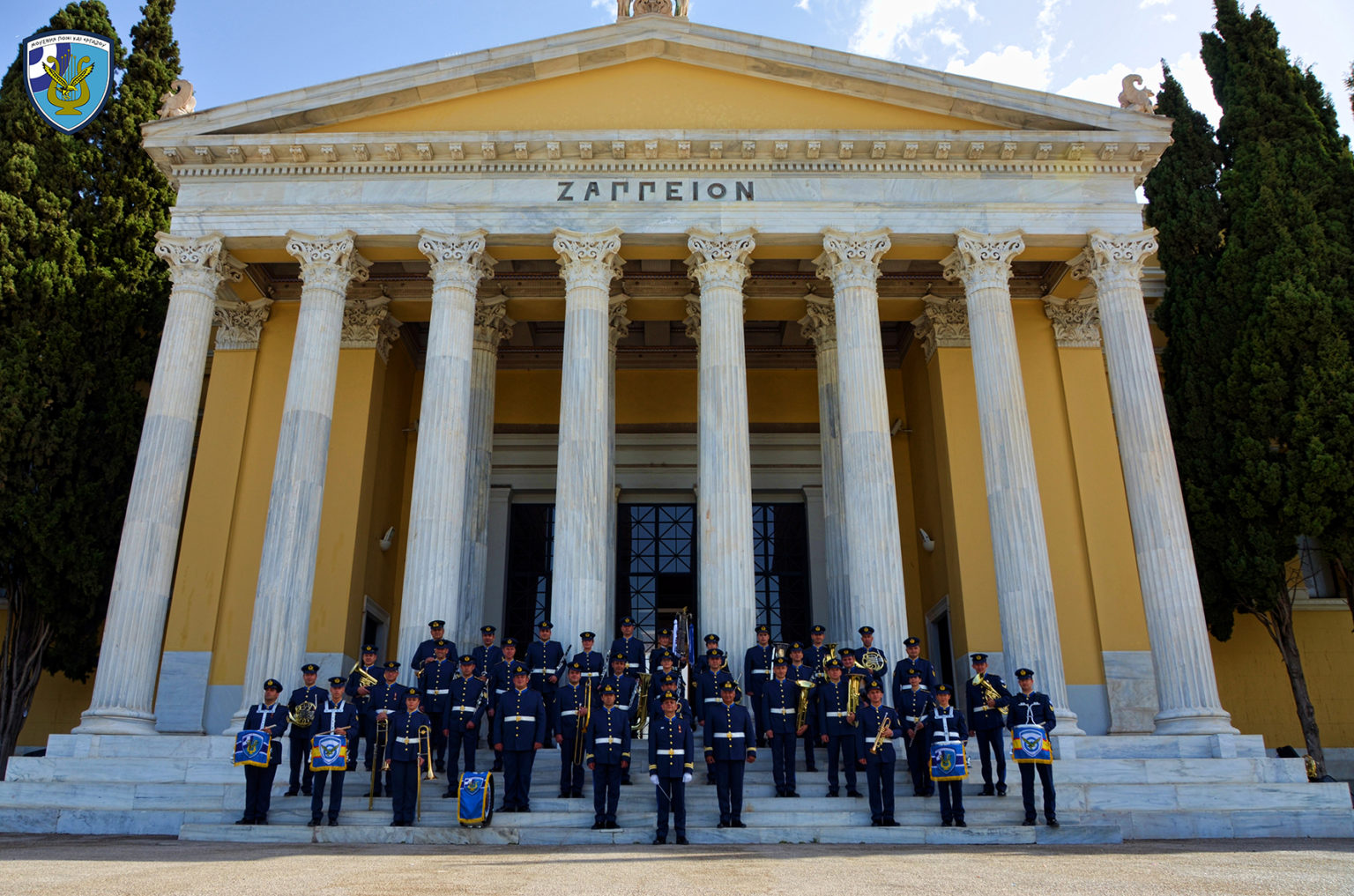 Χριστουγεννιάτικες μουσικές παραστάσεις και εορταστικά σύνολα στην ...