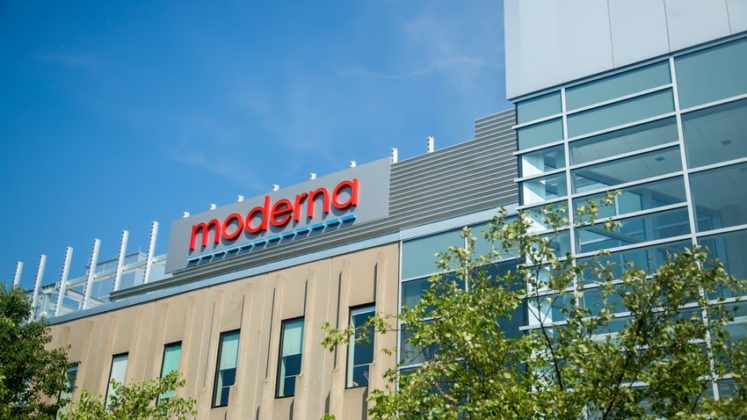 Το εμβόλιο mRNA για τον καρκίνο της Moderna μειώνει τον κίνδυνο ...