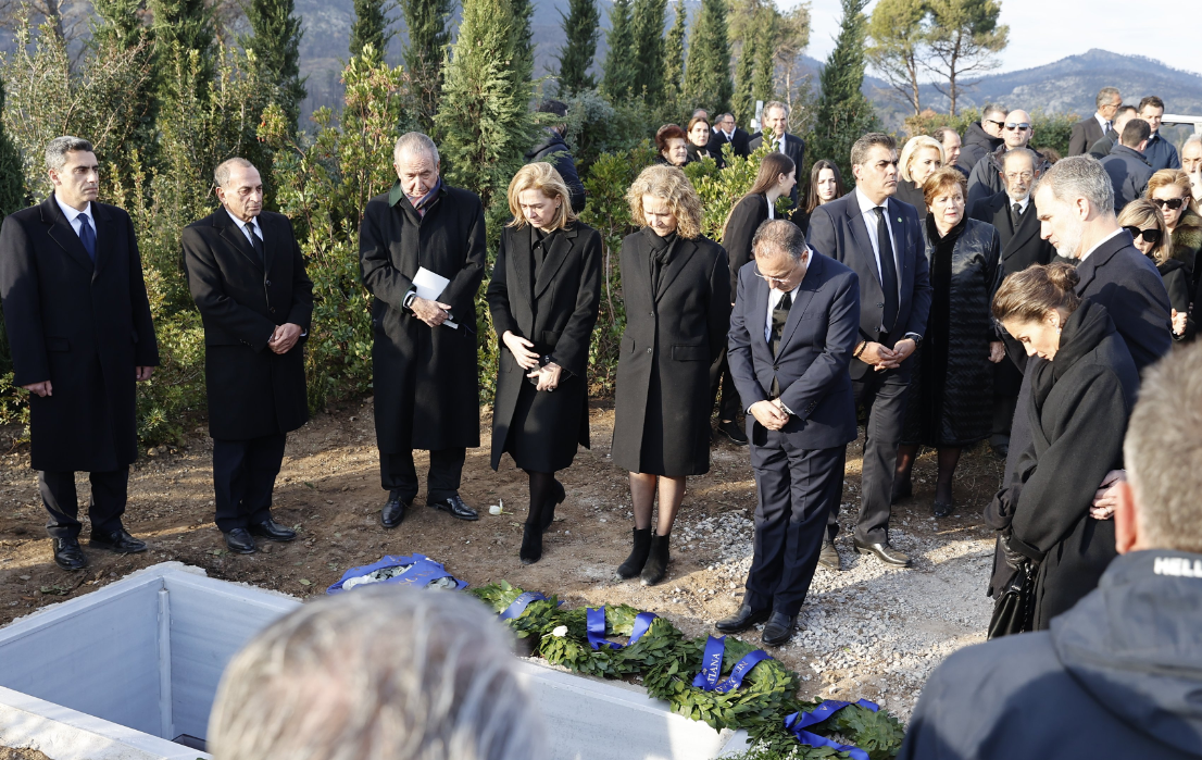 H ανάρτηση της βασιλικής οικογένειας της Ισπανίας για την κηδεία του ...