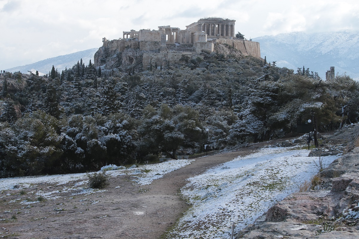 Κακοκαιρία «Μπάρμπαρα»: Στα λευκά «ντύθηκε» η Αθήνα - ertnews.gr