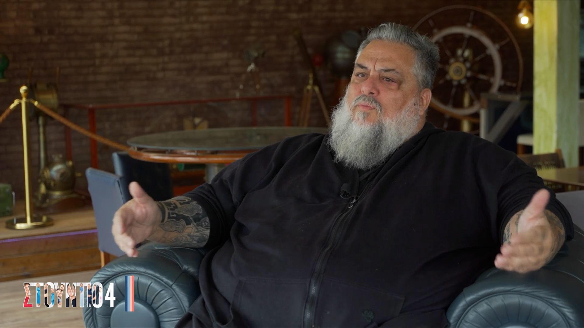 Μ. Μυτακίδης των «Active Member» για τα Τέμπη: Ίσως μέσα στο τρένο ...