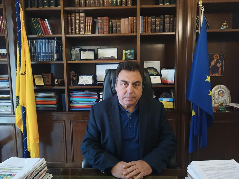 Παν. Αντωνακόπουλος: "Αφύλακτες και χωρίς σήμανση οι σιδηροδρομικές ...