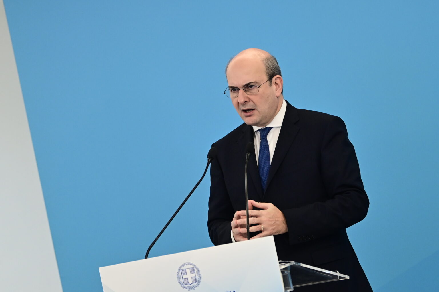 Κ. Χατζηδάκης στο Υπουργείο Εθνικής Οικονομίας και Οικονομικών - Το ...