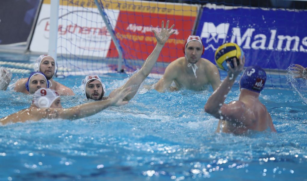 Πανηγυρική πρόκριση του Ολυμπιακού στο final-8, 15-8 το Ανόβερο ...