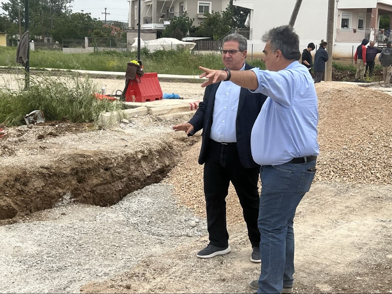 Προχωρούν οι εργασίες για το νέο δίκτυο ομβρίων στα Φάρσαλα - ertnews.gr