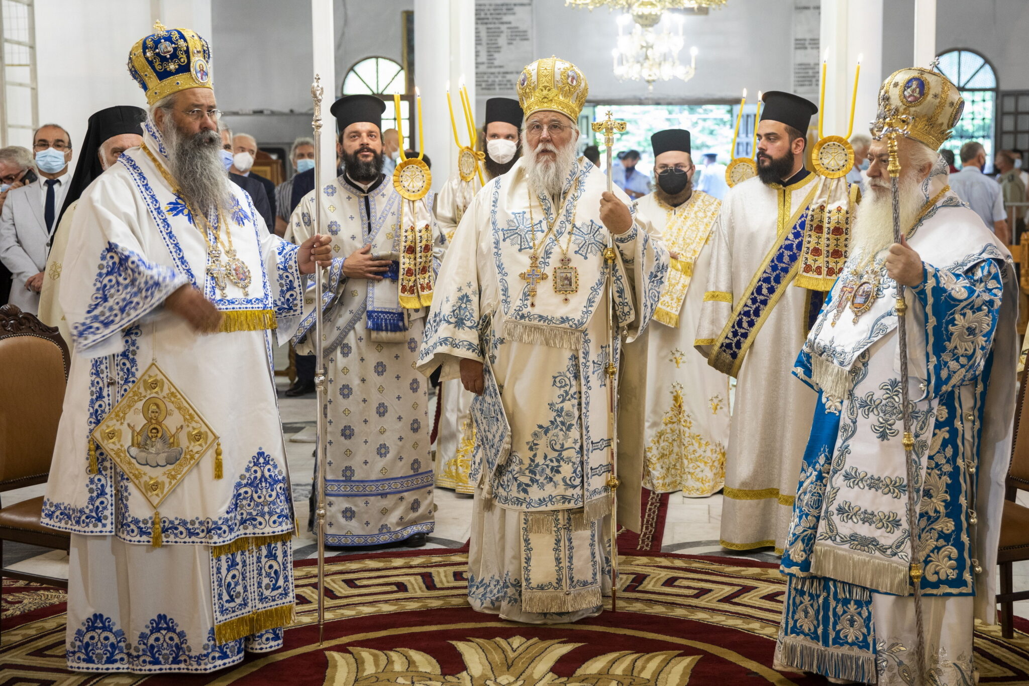 Δεκαπενταύγουστος: Κατάνυξη και έθιμα από γωνιές της Ελλάδας - LamiaFM1.gr