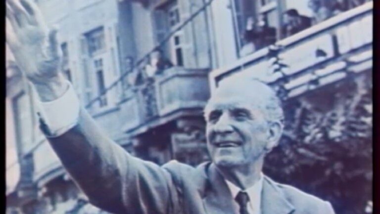 Γεώργιος Παπανδρέου: 55 χρόνια από τον θάνατο του «Γέρου της ...