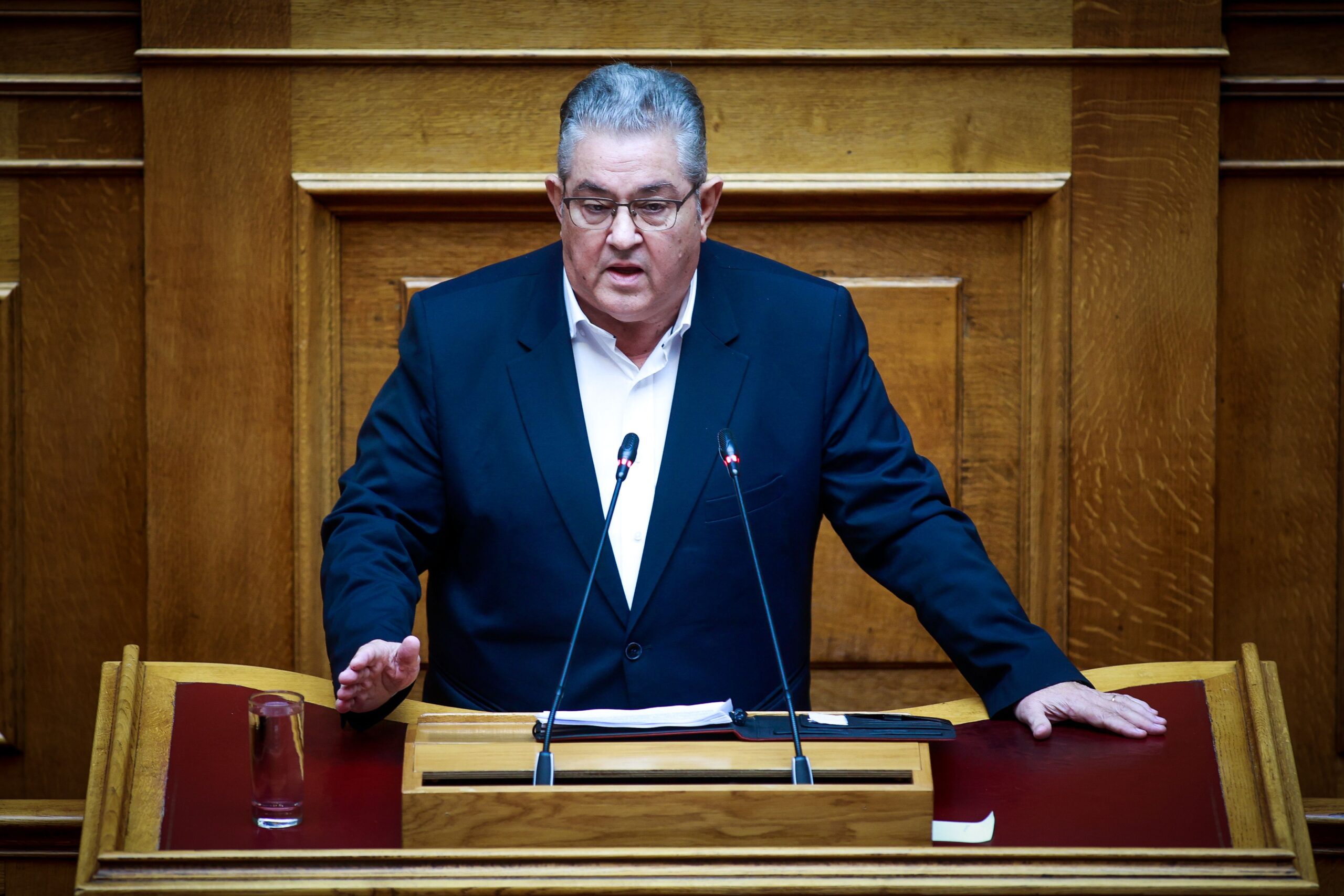 Κουτσούμπας από Βουλή: Πάλι συζητάμε για σχέδια αποκατάστασης - Το ...