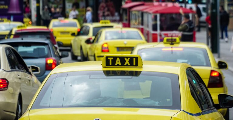 Οι κυκλοφοριακές ρυθμίσεις στην Αθήνα λόγω της απεργίας ΤΑΞΙ - ertnews.gr