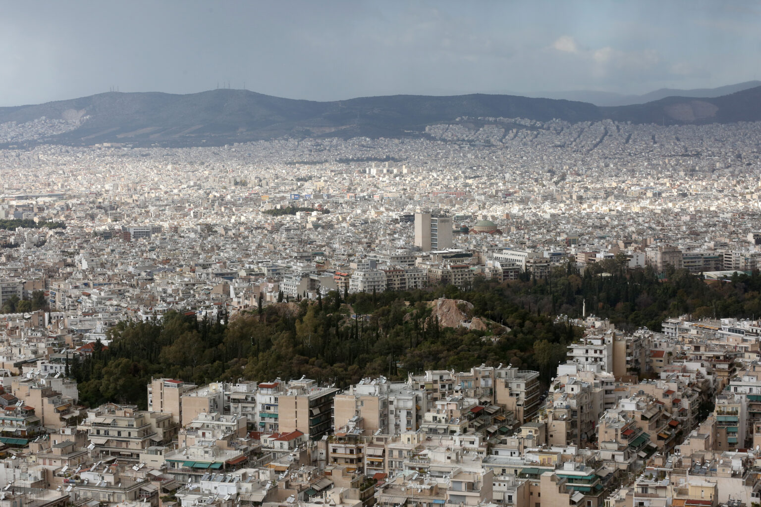 Μερική δικαίωση κατοίκων σε προσφυγή τους στο ΣτΕ για το Λόφο του ...