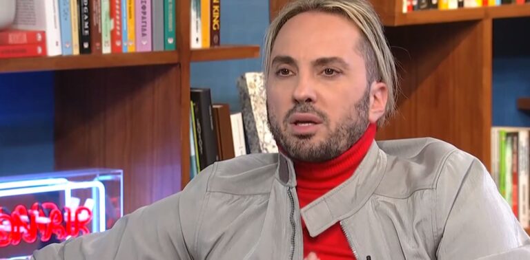 Ιωάννης Μελισσανίδης στην ΕΡΤ: Βίωσα χυδαία ομοφοβική επίθεση στους ...