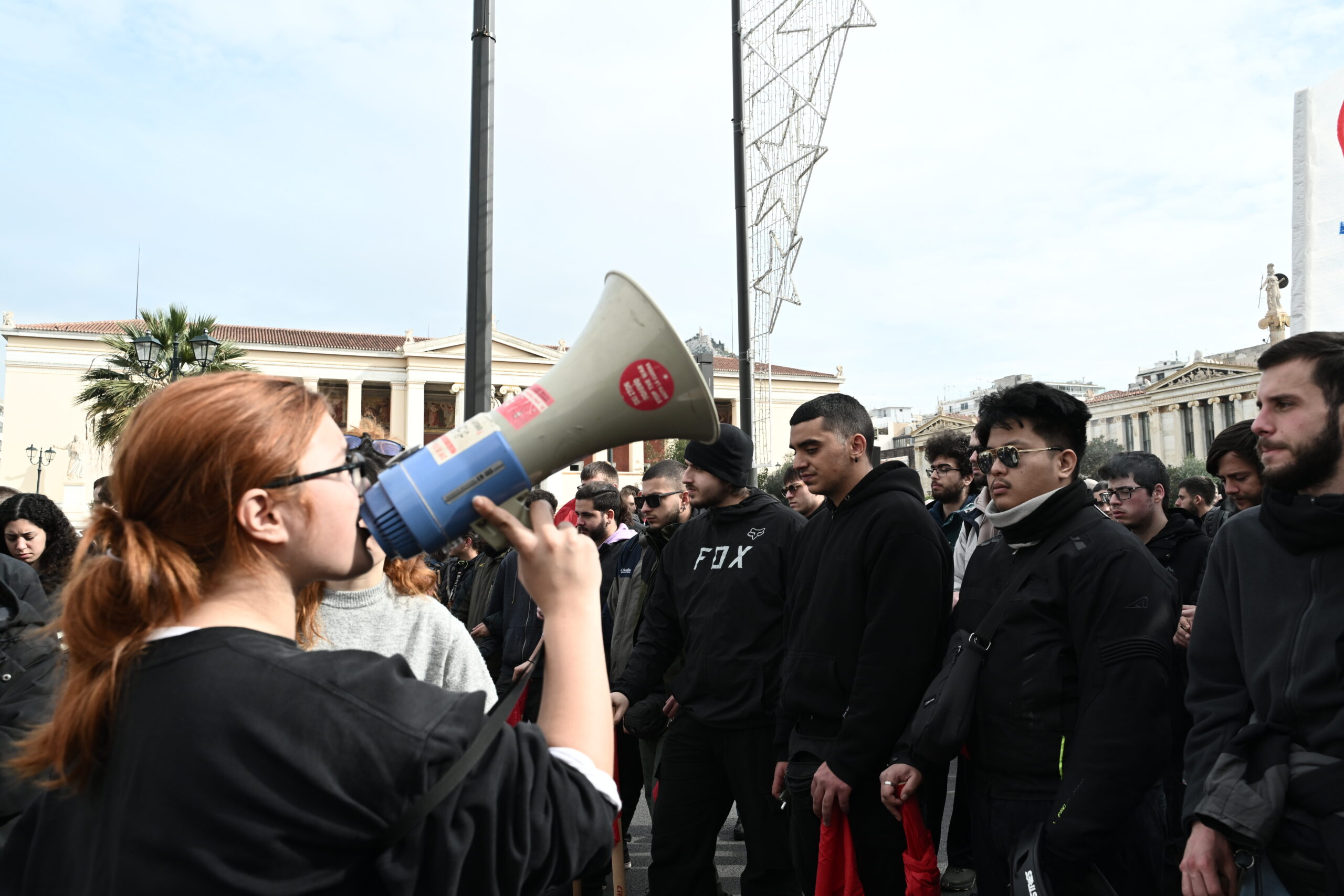 Στους δρόμους φοιτητές, μαθητές και εκπαιδευτικοί για τα μη κρατικά ...