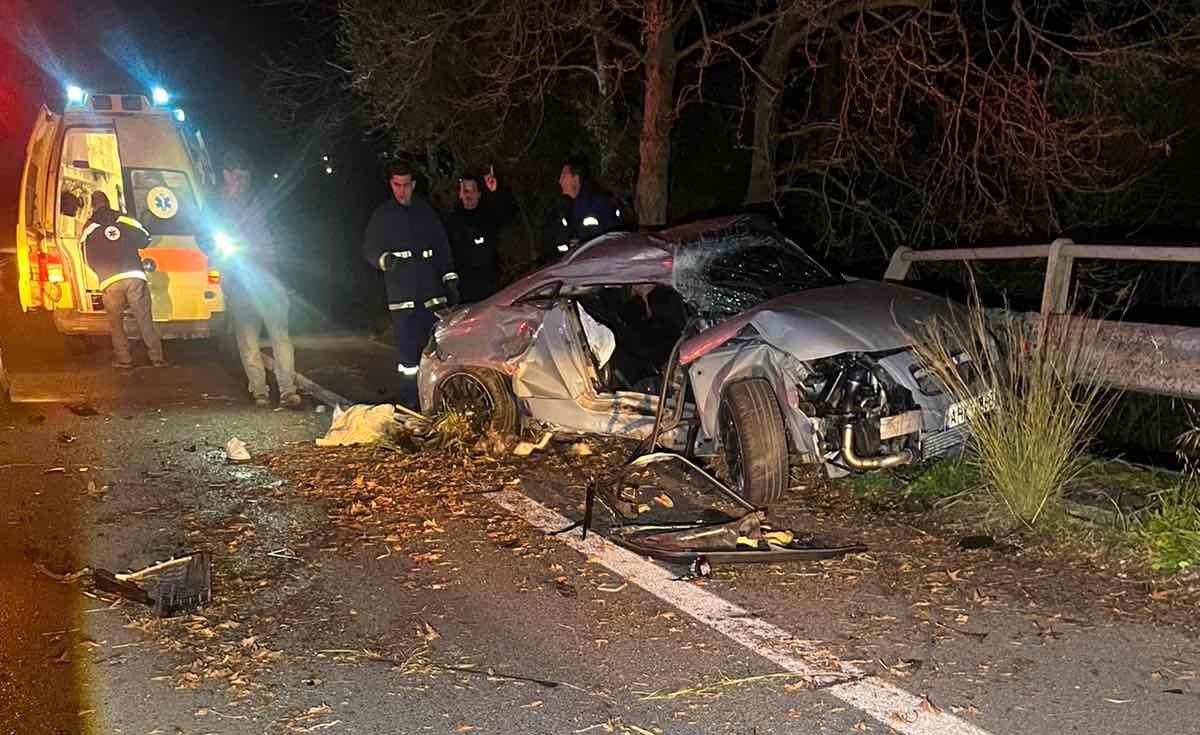 Μεσσηνία: Δύο νεκροί και ένας τραυματίας σε τροχαίο στην Ε.Ο ...