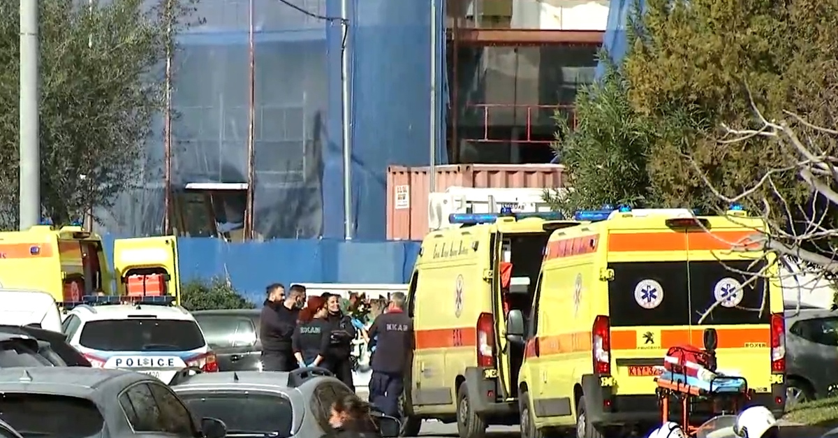 Λουτρό αίματος στη Γλυφάδα: Πώς μπήκε στο κτήριο ο δράστης - «Ήρθα για ...