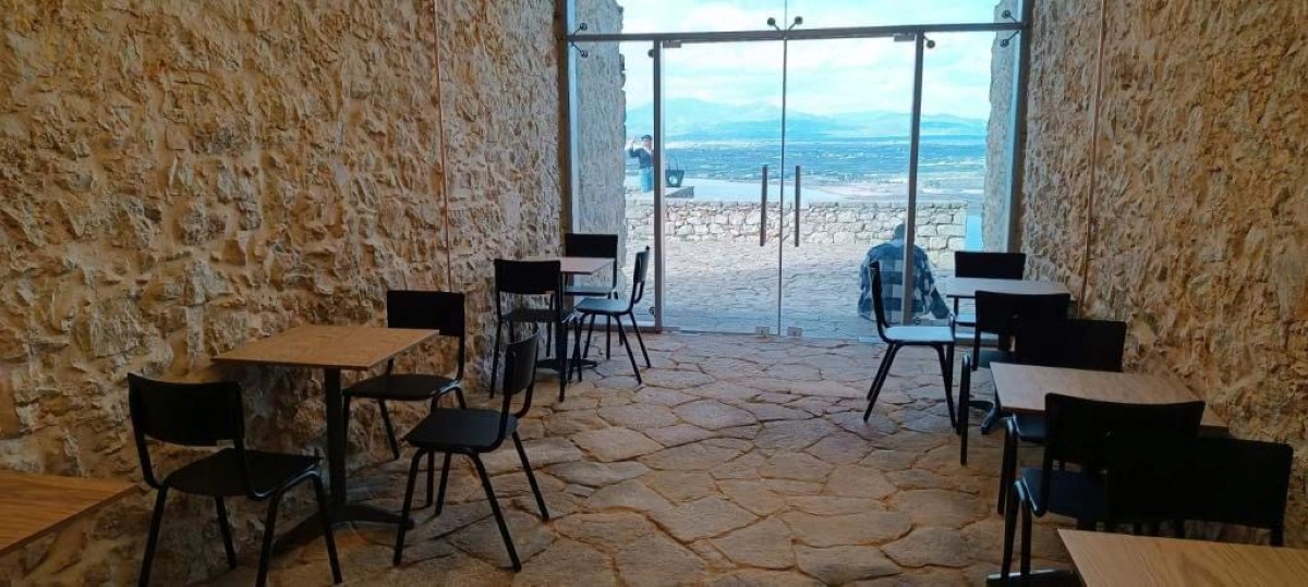 Άνοιξε το αναψυκτήριο στο Παλαμήδι του Ναυπλίου - ertnews.gr