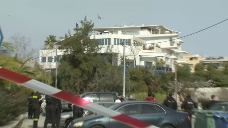 Τριπλό φονικό στη Γλυφάδα: Κομβική η μαρτυρία περί ξεκαθαρίσματος ...