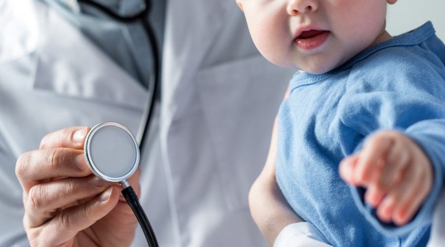 Ιωάννινα: Με εντέλλεσθε παιδίατρος από το Πανεπιστημιακό Νοσοκομείο στο ...