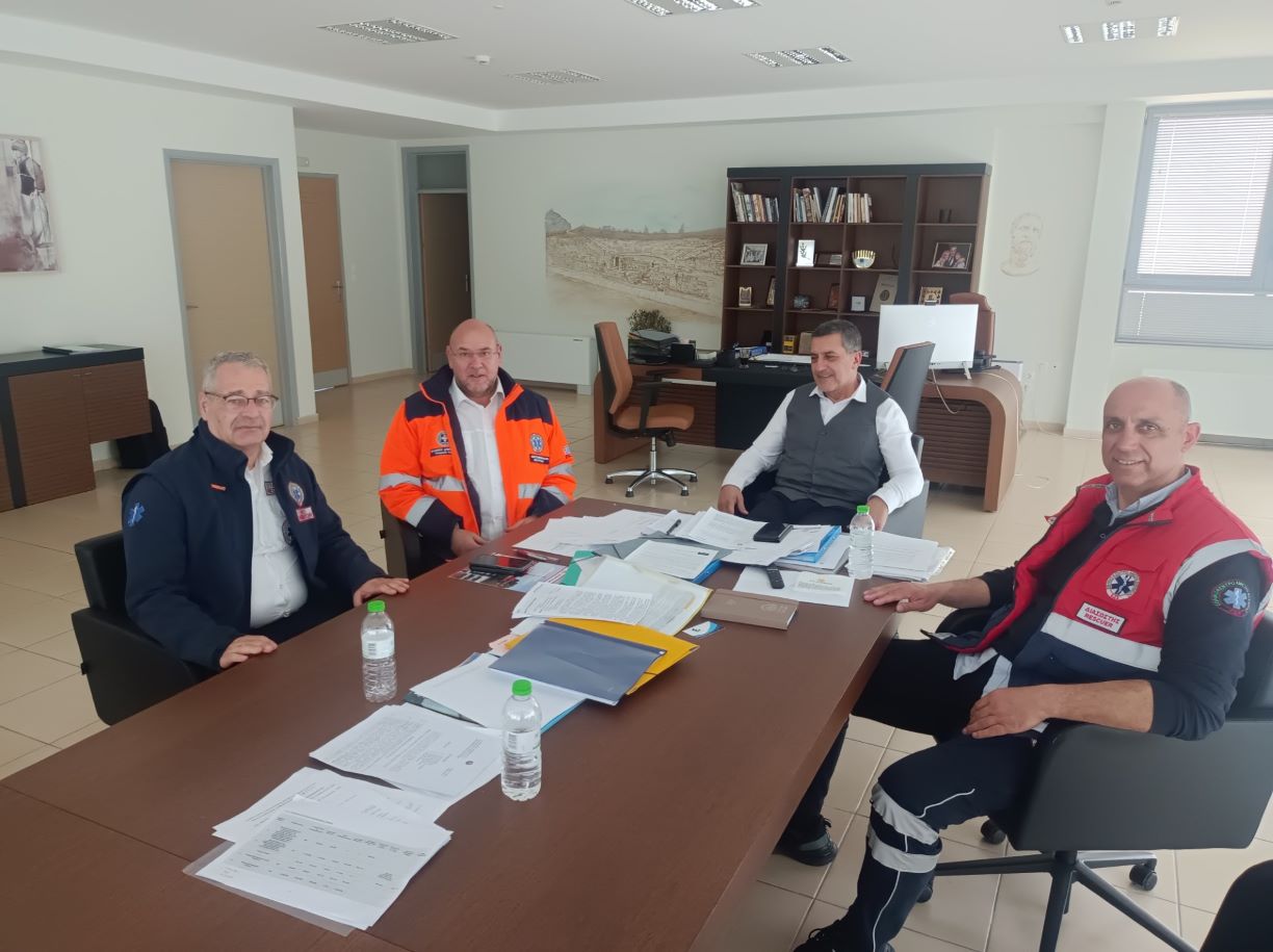Στον Περιφερειάρχη Θεσσαλίας ο Πρόεδρος του ΕΚΑΒ - ΚΕΠΥ - ertnews.gr
