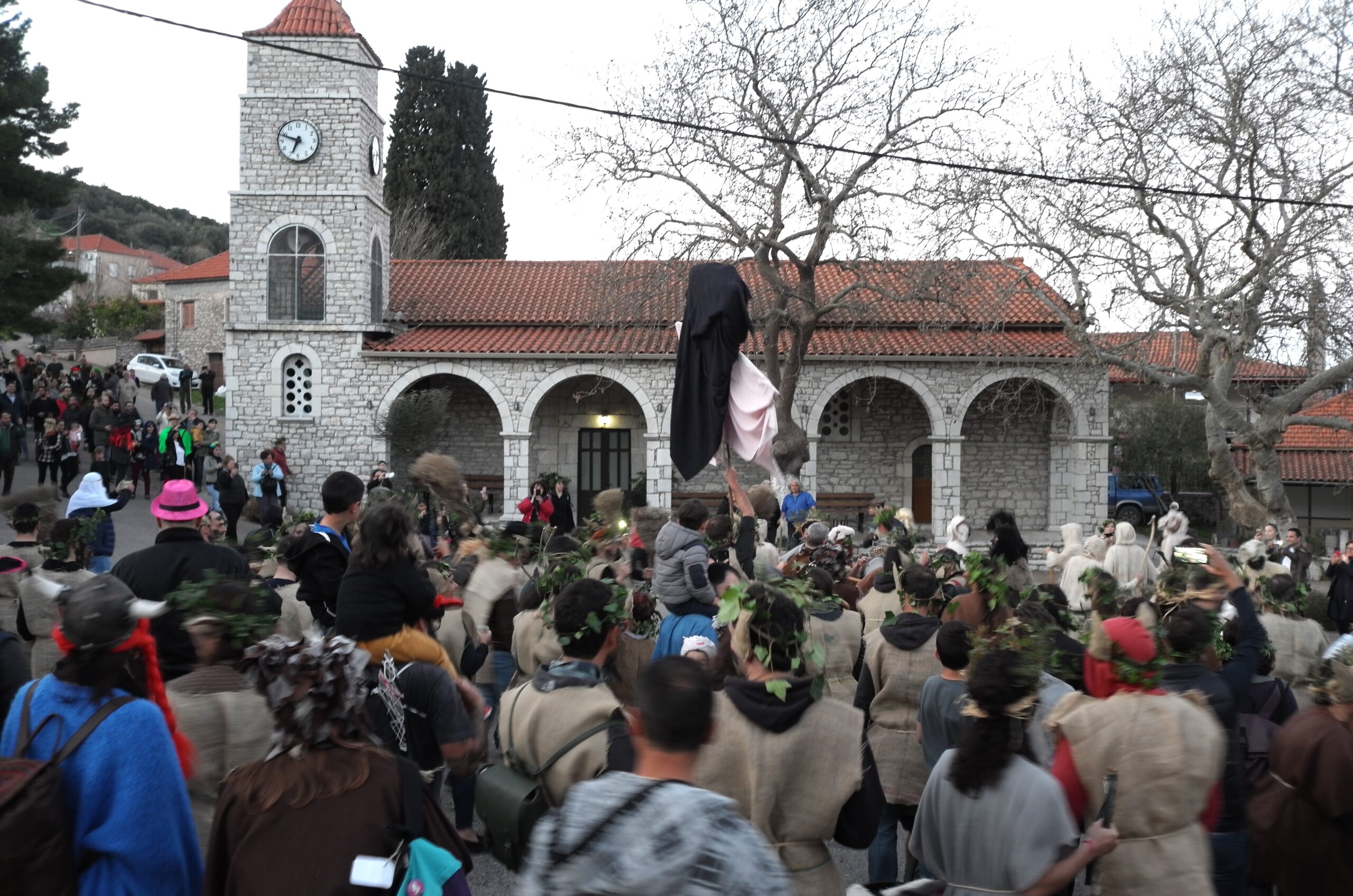 Μεσσηνία: Το ″Καρναβάλι του Μαλλιαρού″ στο Μαγγανιακό - ertnews.gr