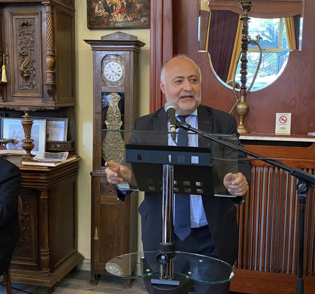 Δημήτρης Τσιόδρας από Τρίπολη : Είναι απαραίτητη η ψήφος στη Ν.Δ. για ...