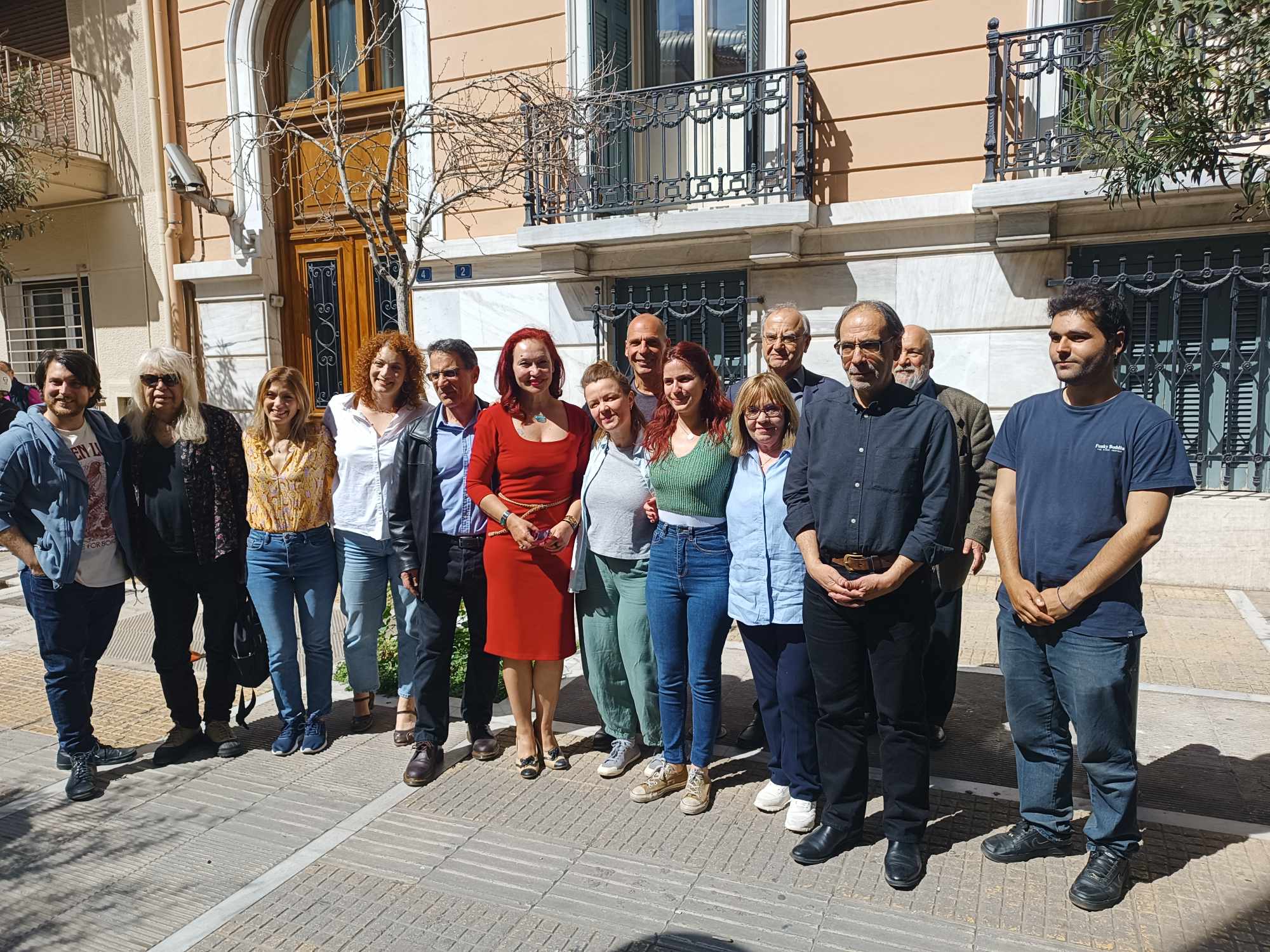 Γ. Βαρουφάκης: Τα πρώτα ονόματα για το ενωτικό ευρωψηφοδέλτιο του ...