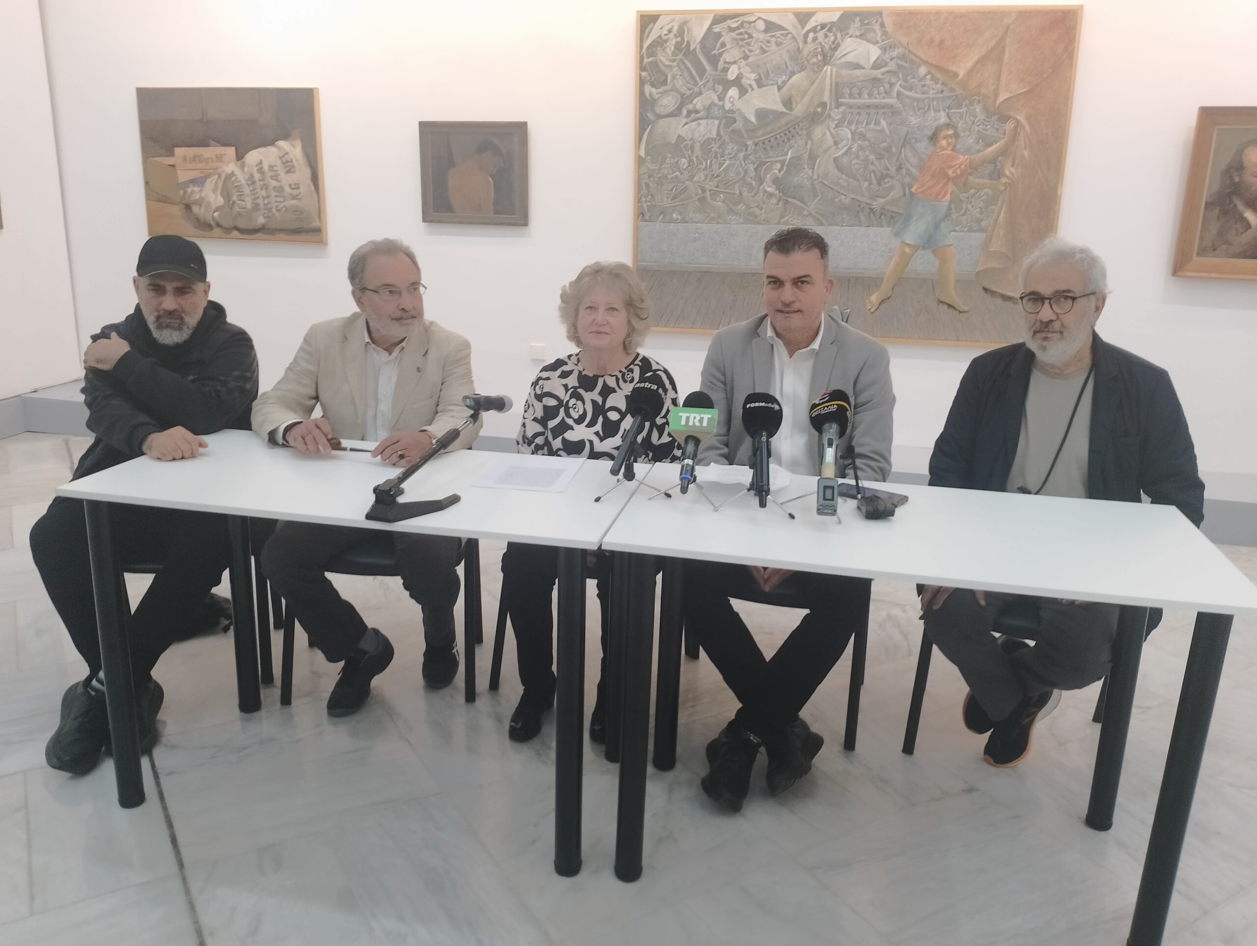 Ο Χρ. Δίμας εγκαινιάζει την έκθεση "Το Αγνωστο Αριστούργημα; Η Δωρεά ...