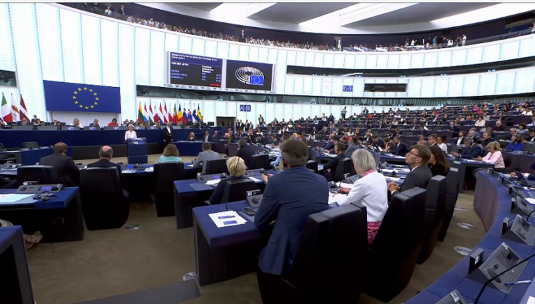 Live από το Ευρωπαϊκό Κοινοβούλιο - Καταμέτρηση των ψήφων για την ...