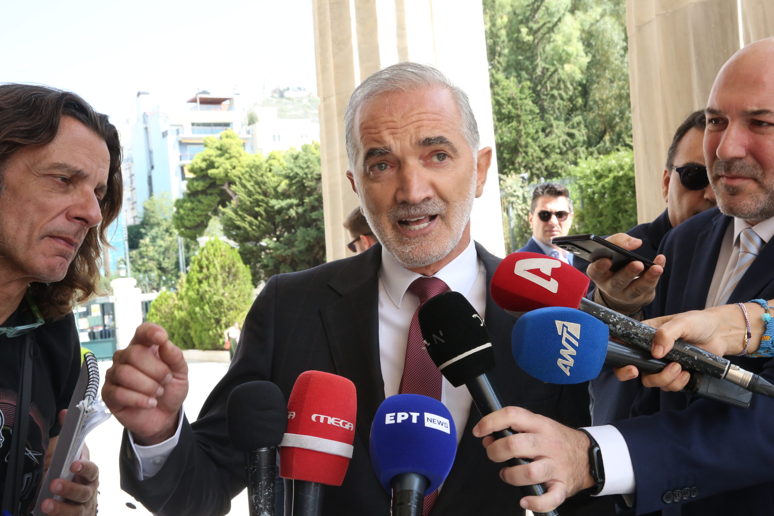Ανεξάρτητος συνεχίζει ο Μάριος Σαλμάς - Οι πρώτες δηλώσεις μετά τη ...