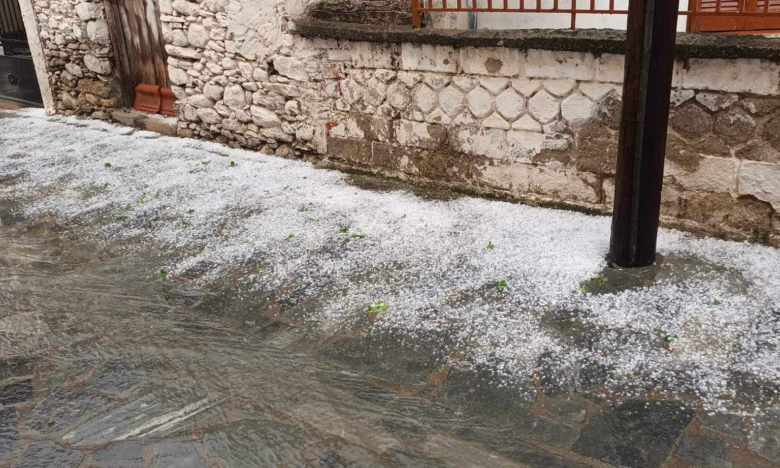 Τεράστιες ζημιές σε καλλιέργειες από την χαλαζόπτωση στο Βελβεντό ...